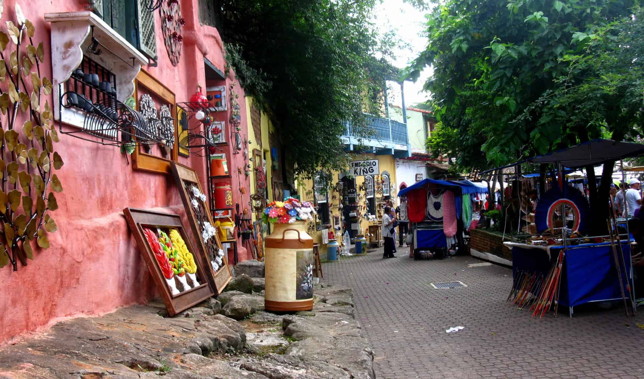 Embu das Artes: um guia da cidade artística, pertinho de São Paulo