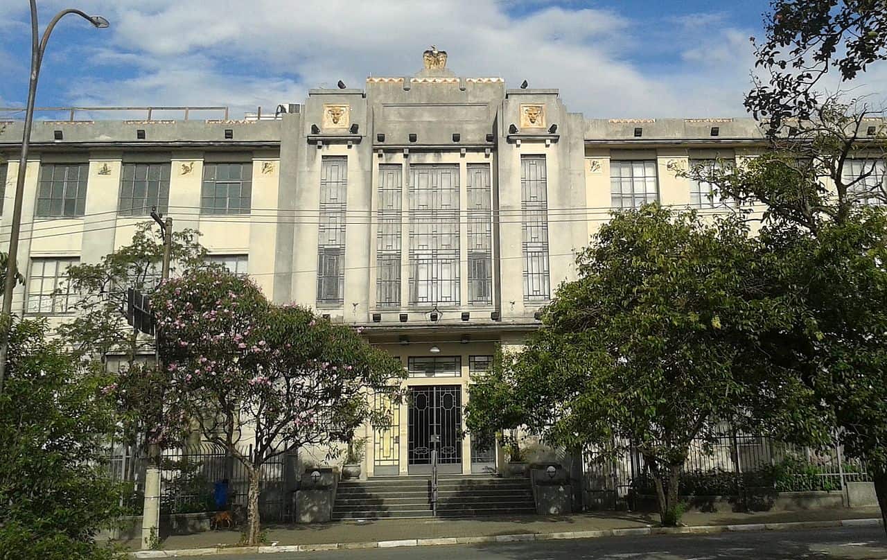 Museu de Zoologia da USP tem dinossauros, fauna brasileira e mais!