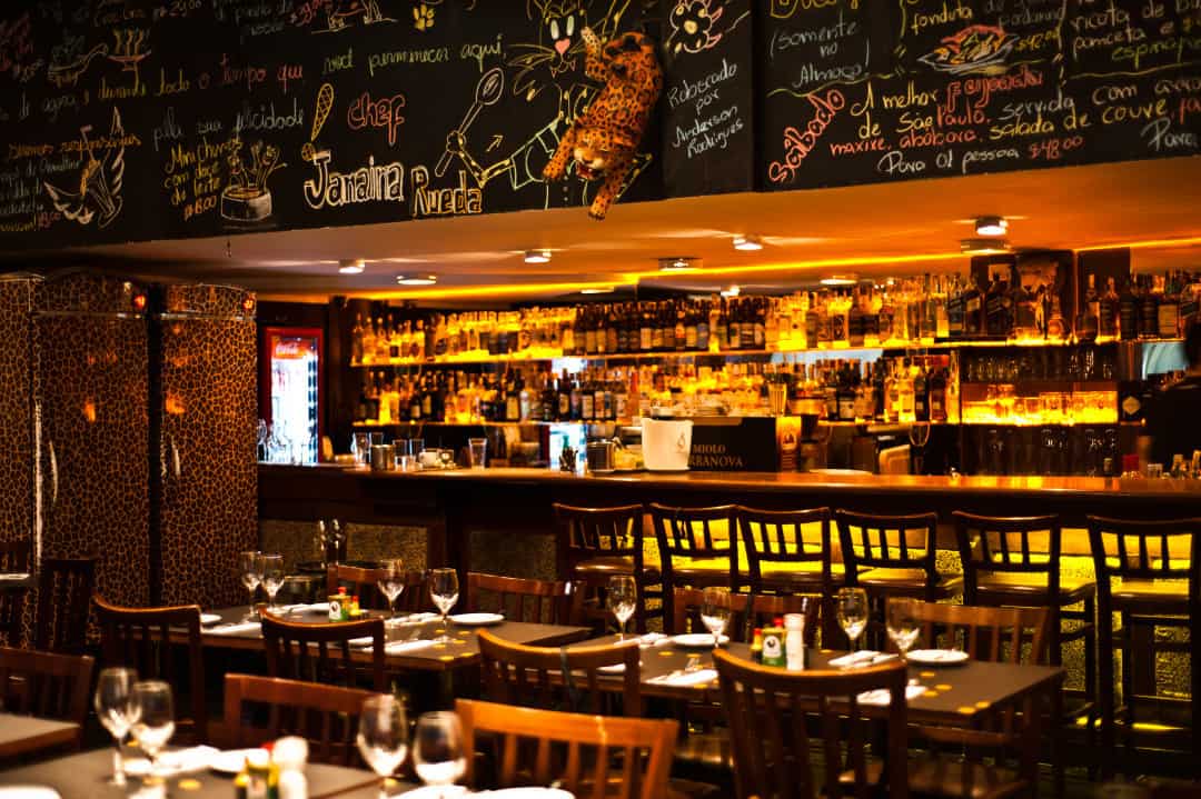 Edifício Copan: conheça o prédio e o que fazer por lá