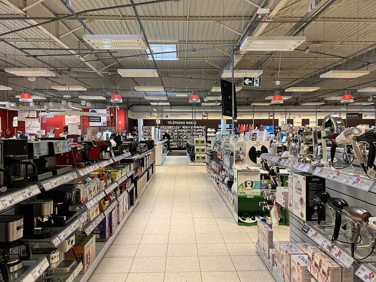 Lojas em Paris imperdíveis para comprar eletrônicos, perfumes e